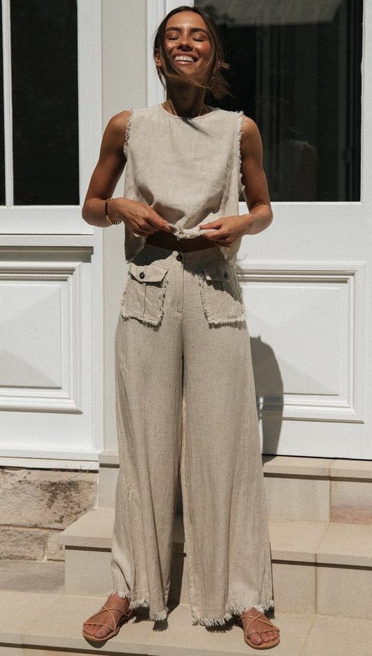 TWO PIECES – verytown